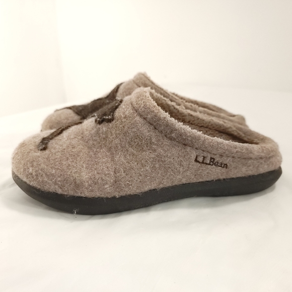 L.L. Bean | Shoes | Ll Bean Daybreak Scuffs Brown Wool Lined Dog Motif ...